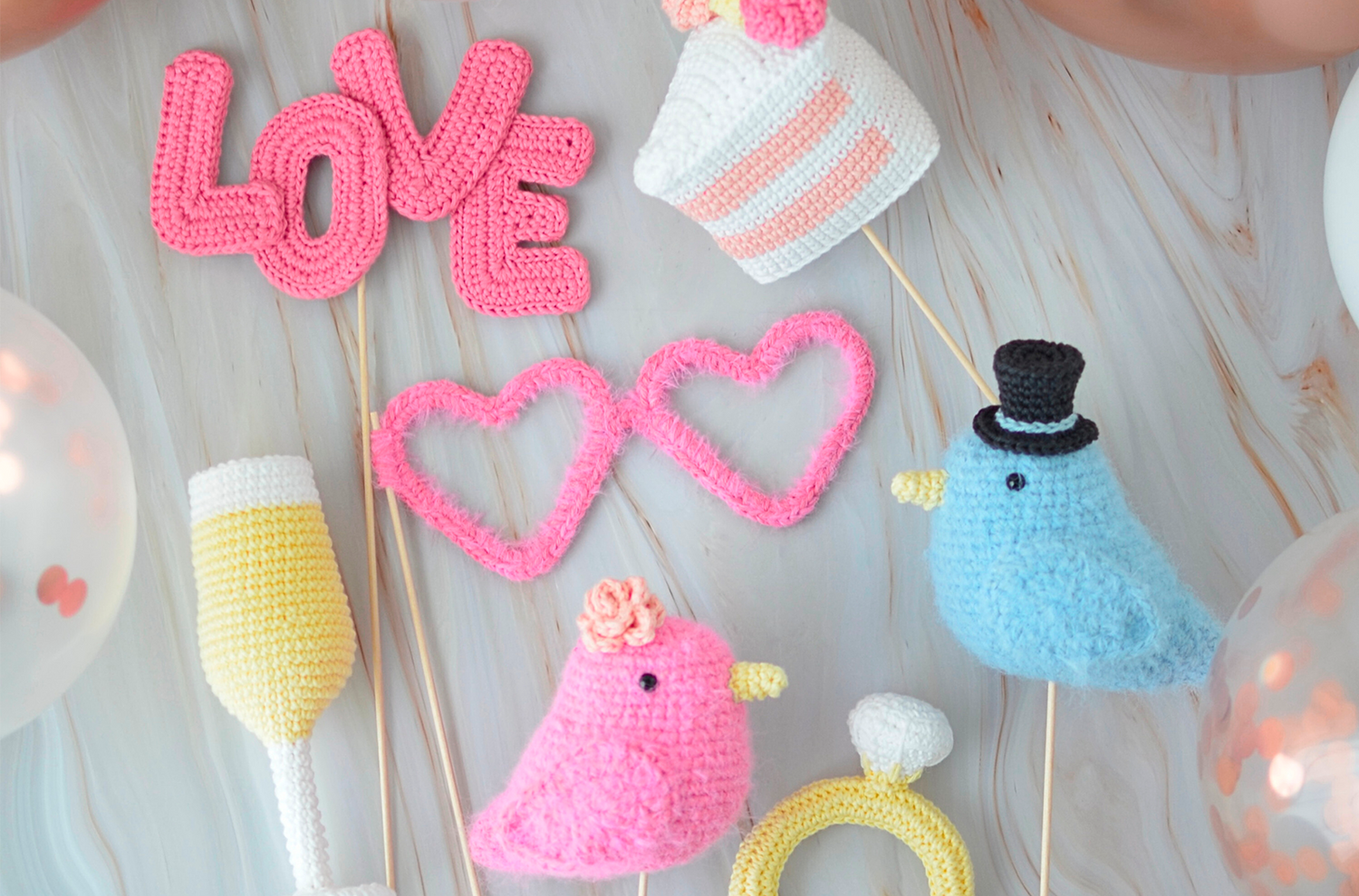 Crochet Photo Props for Weddings & Bachelorette Parties – Hobbii